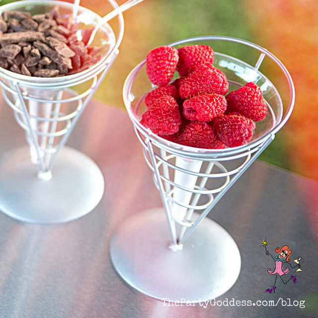 Sizzle! Can’t Get Enough Of The Color Red!The Party Goddess
